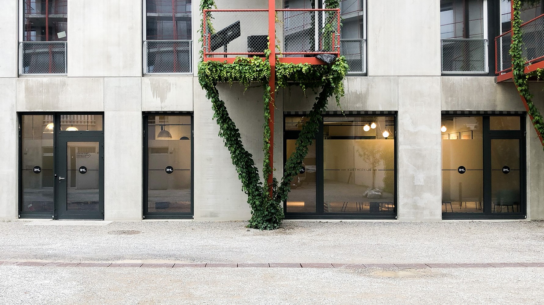 Studio KMJ Office | studio KMJ